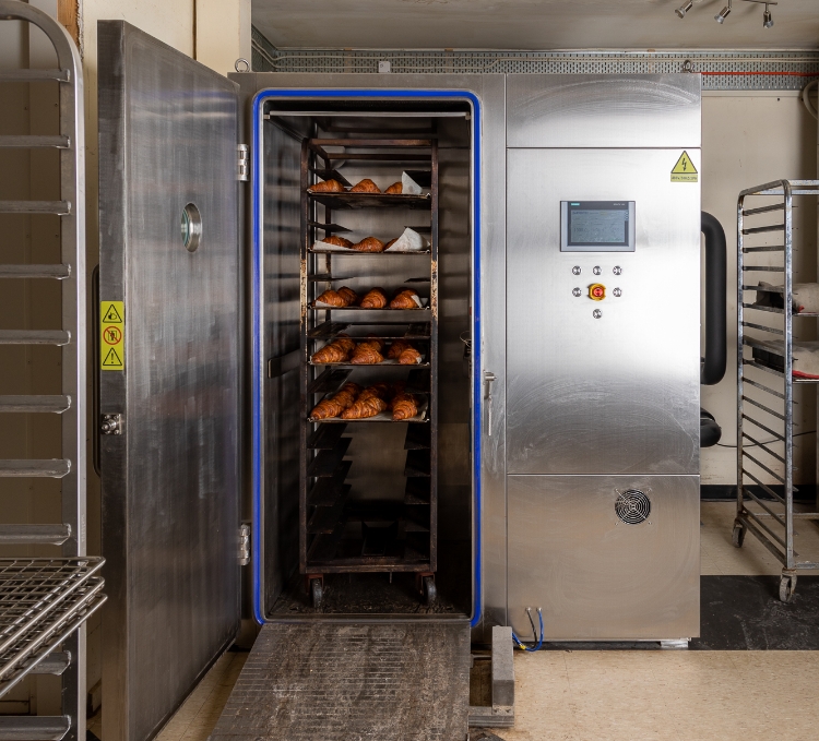 New Vacuum Cooling Technology for Bakery Foods – Heuch